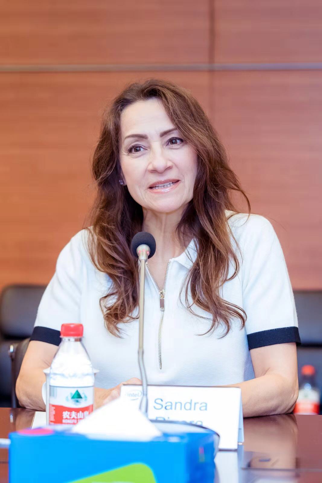 英特尔高级副总裁Sandra Rivera：5G时代携手中国移动开启全新产业生态_通信世界网